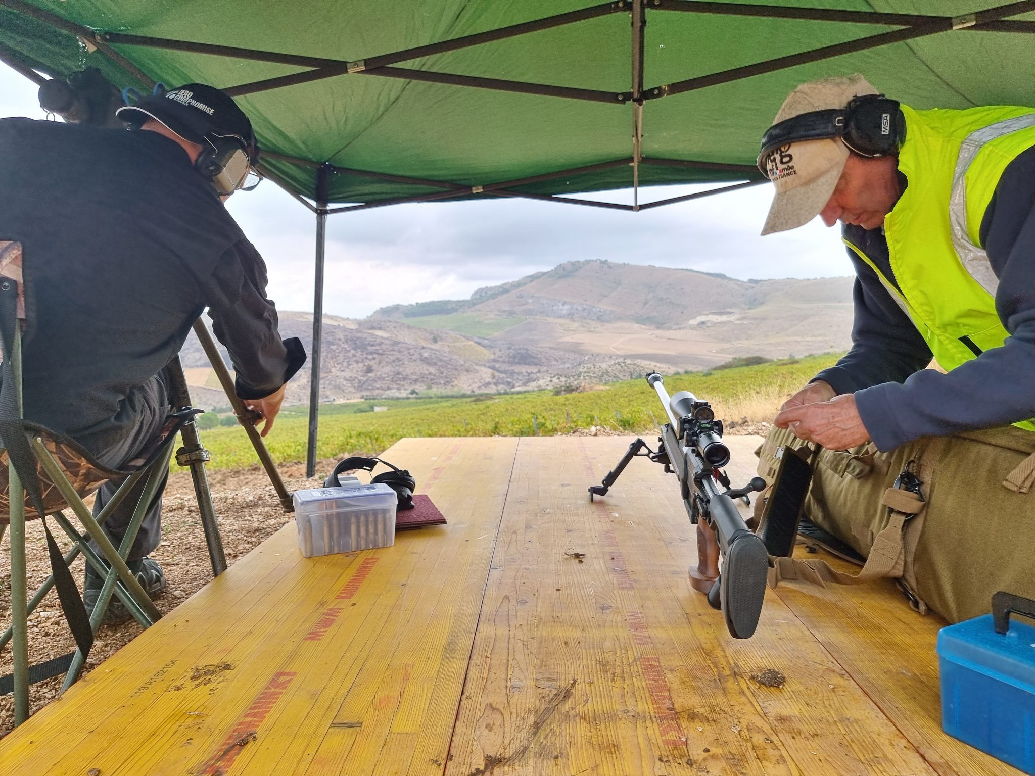 300 Norma Magnum Cartridge - A True One Mile Performer! | Rifle Talks