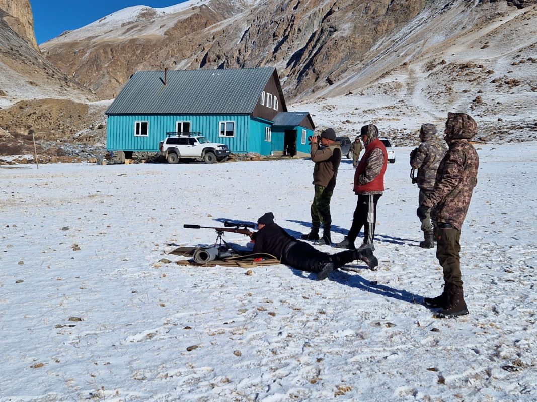 Hunting Ibex in Kyrgyzstan with 30 caliber magnums | Rifle Talks